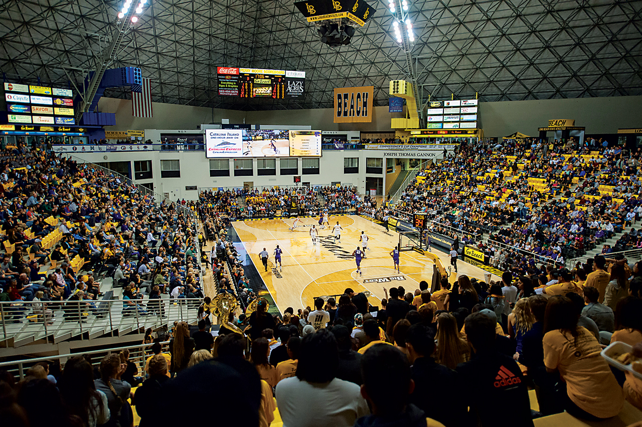 Walter Pyramid 20 Years | Beach Magazine